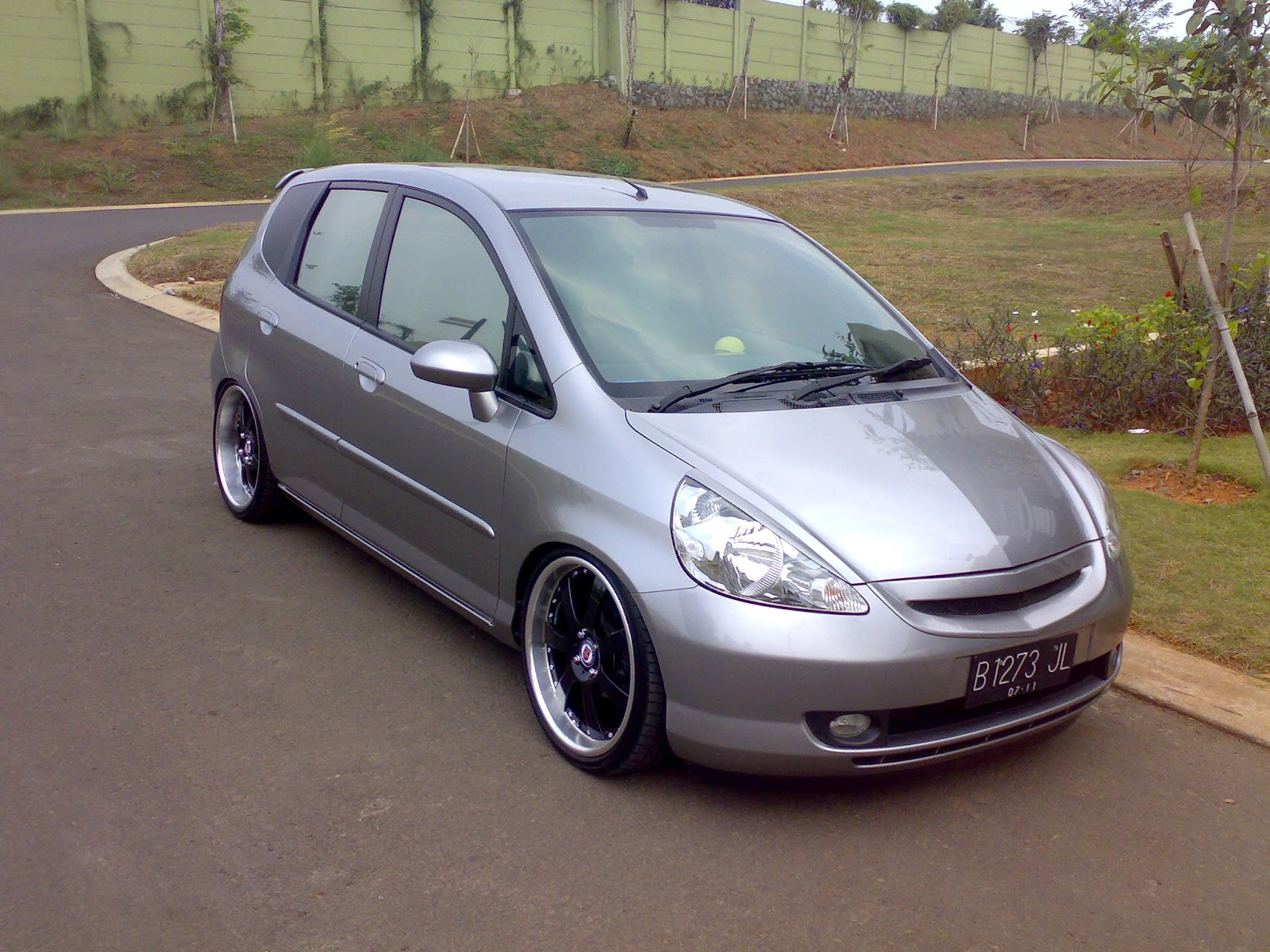 Foto Modif Honda Jazz 2006 - PinterMekanik