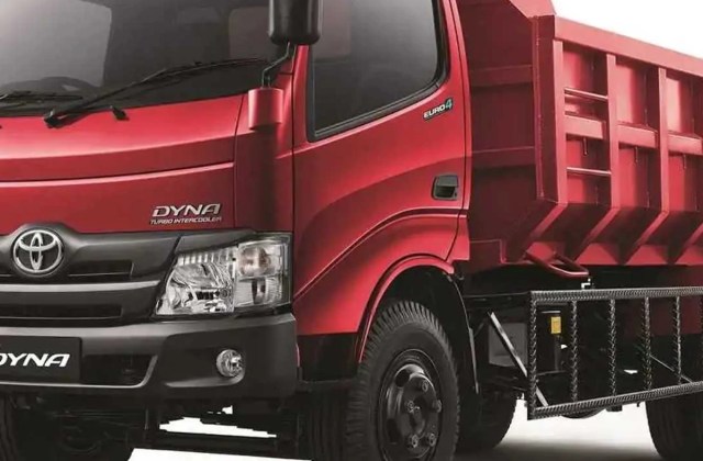 Spesifikasi Toyota Dyna Engkel - PinterMekanik