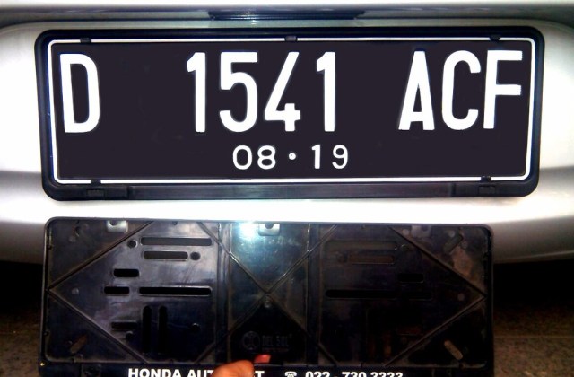 Ukuran Plat Nomor Mobil - PinterMekanik