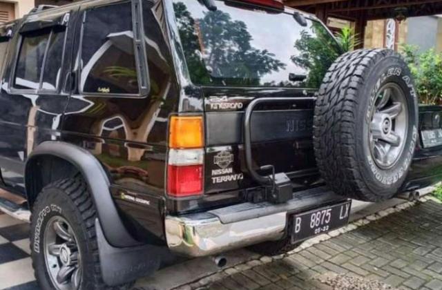 Modifikasi Nissan Terrano Grandroad - PinterMekanik