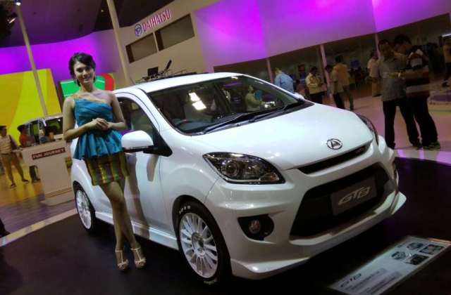 Daihatsu Ayla Full Modif - PinterMekanik