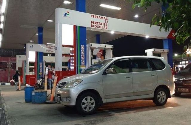 Mobil Boros Bbm Di Indonesia - PinterMekanik