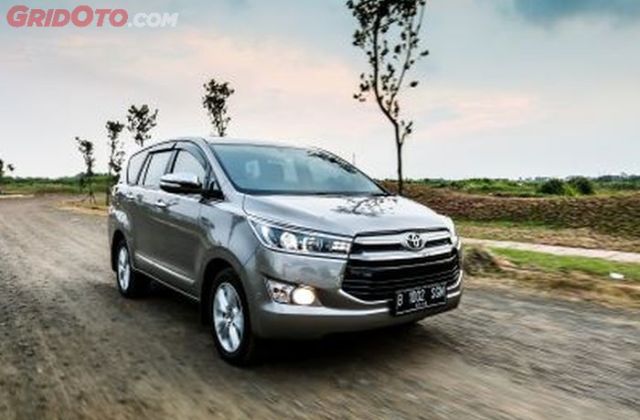 Ukuran Mobil Inova - PinterMekanik
