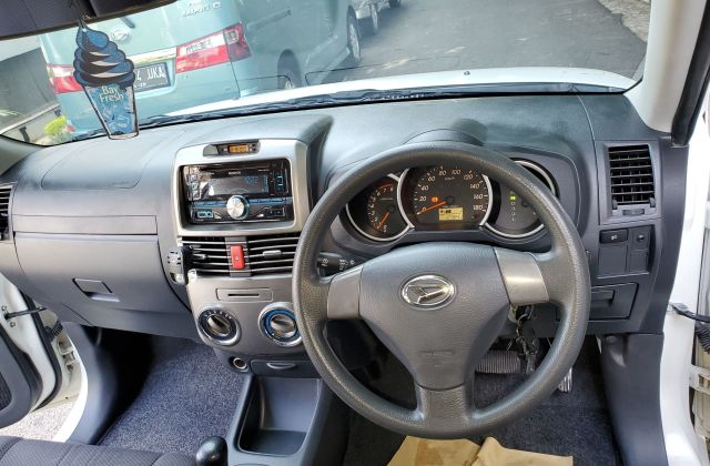 Interior Daihatsu Terios Ts Extra 2010 - PinterMekanik