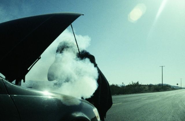 Kenapa Mobil Berasap - PinterMekanik