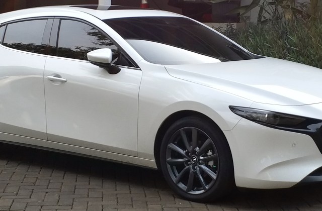 Modifikasi Mazda 3 Hatchback - PinterMekanik